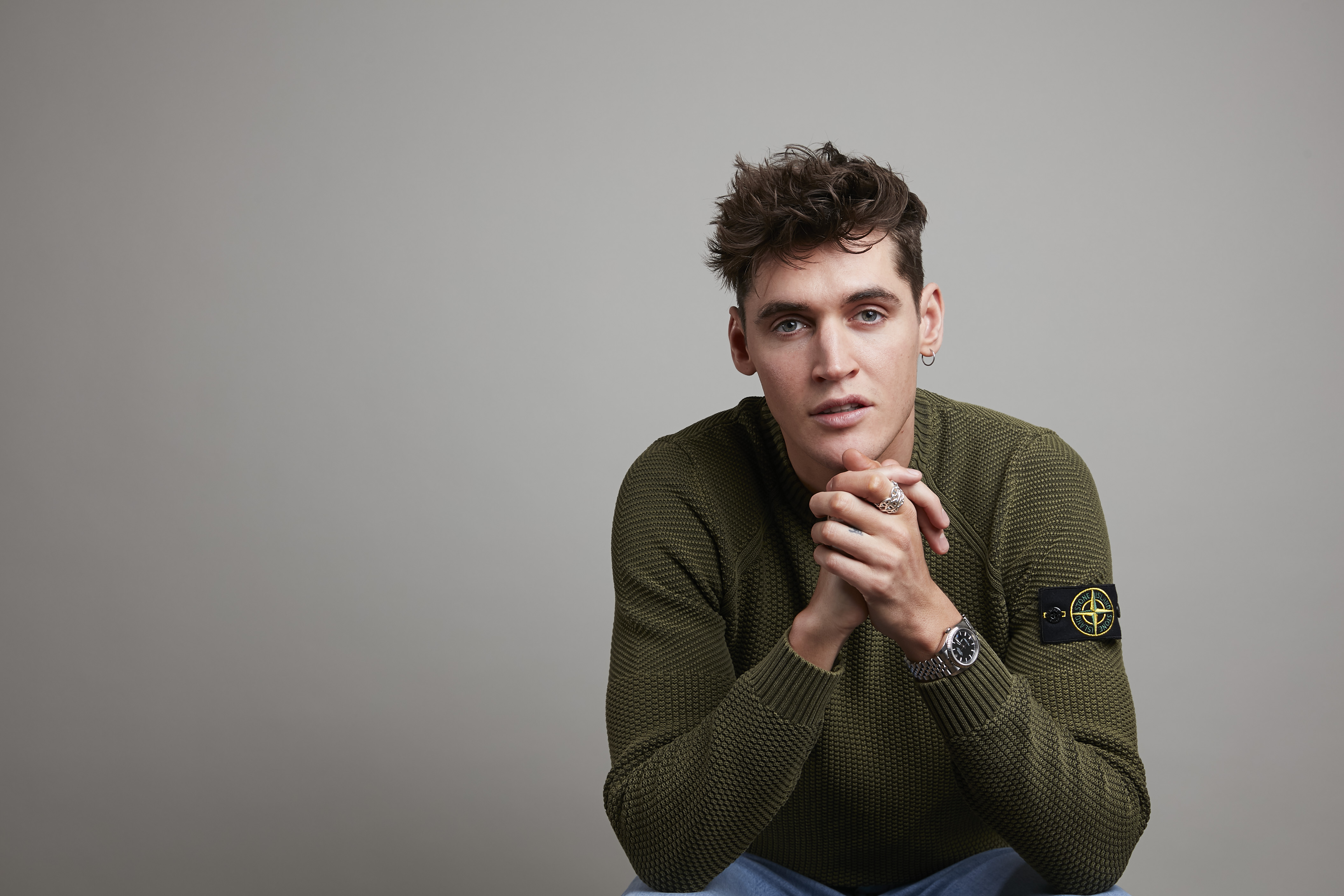 Tuck Into Aubergine Burgers and Harissa Hash From Model-Turned-Chef ...