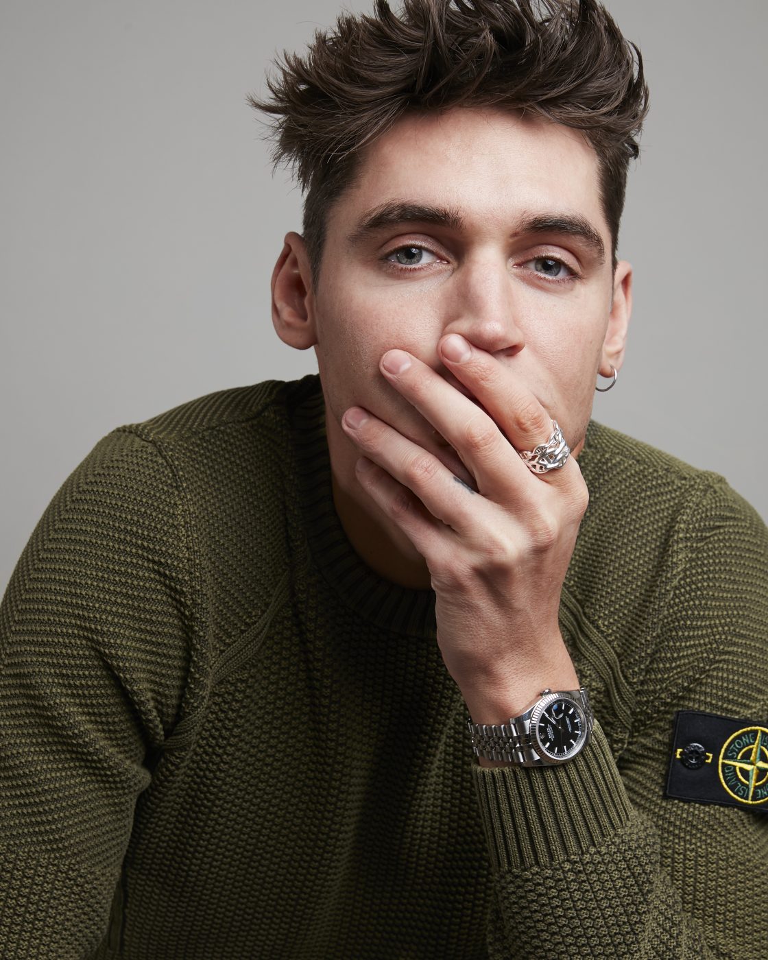 Tuck Into Aubergine Burgers and Harissa Hash From Model-Turned-Chef ...